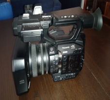 Videocamera professionale Panasonic AG-UX90 4k